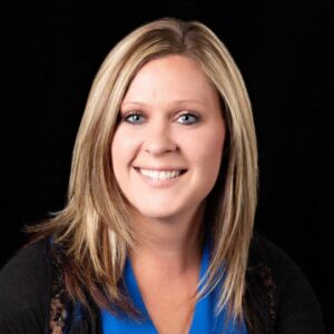 Meet Our Team | Female Neurosurgeon | Kelly Bridges